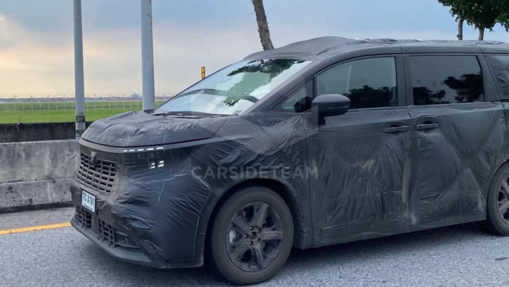 【謎の塊の正体】フルモデルチェンジ版・日産の新型エルグランド AUTECH (E53)のテストカーを初スパイショットか！異なる顔つきとオーバーフェンダーで差別化へ | Creative Trend